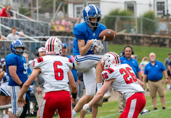 Canton uses strong defense and late touchdown to defeat South and start ...